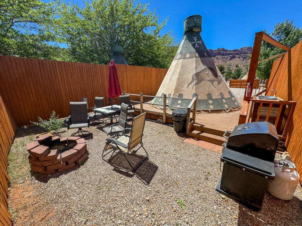 Glamping - Moab RV and Glamping Resort
